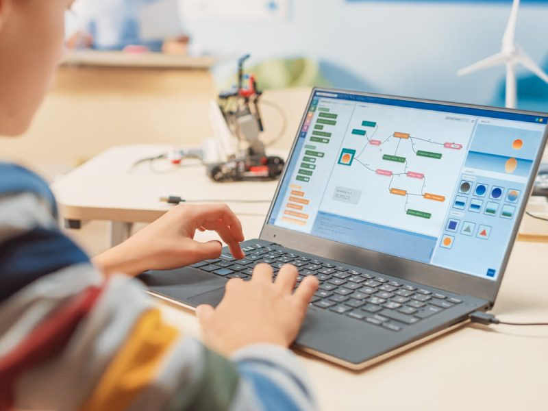 10 Best Educational Coding Games For Kids